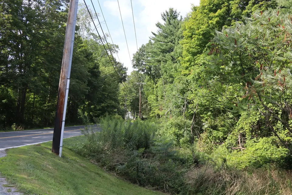 Stockbridge Bowl Boat Ramp in Stockbridge, MA | Berkshires Outside